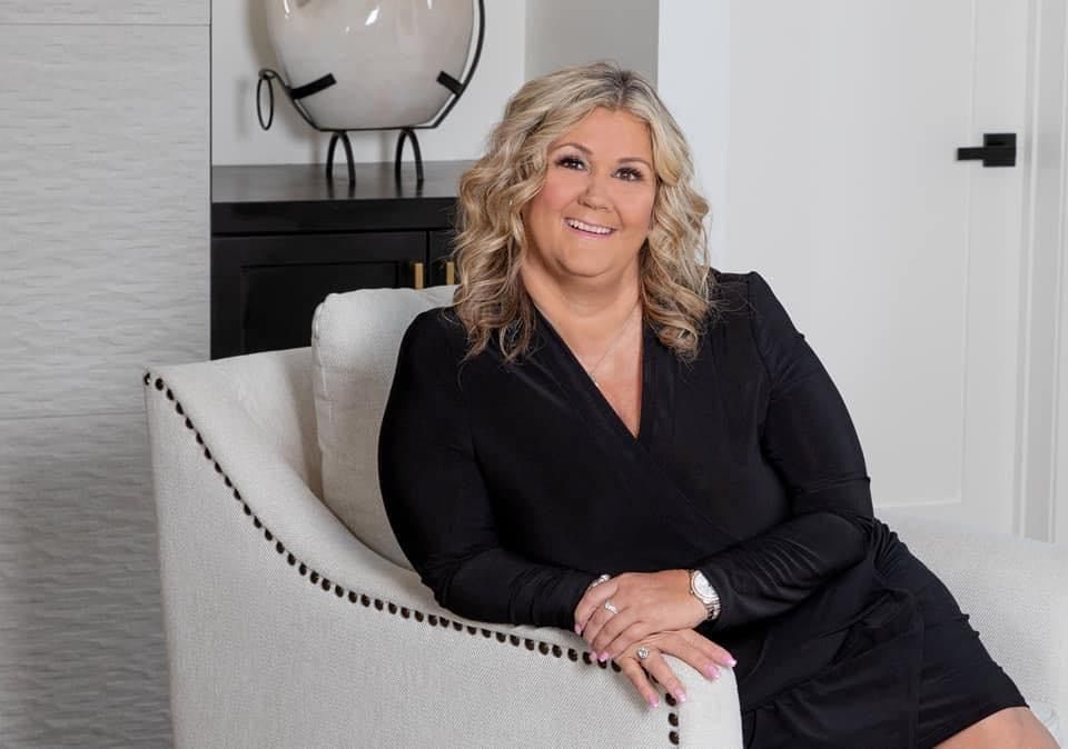 Carrie Banham-Posty : RE/MAX Elite : Home